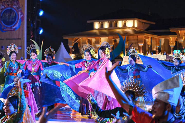 Gelar Melayu Serumpun | Spektakel